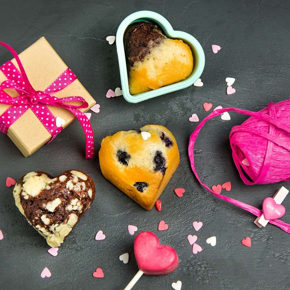 LURCH FLEXI-FORM: 6 MINI BRIOSE in forma de inimioare din Silicon ...